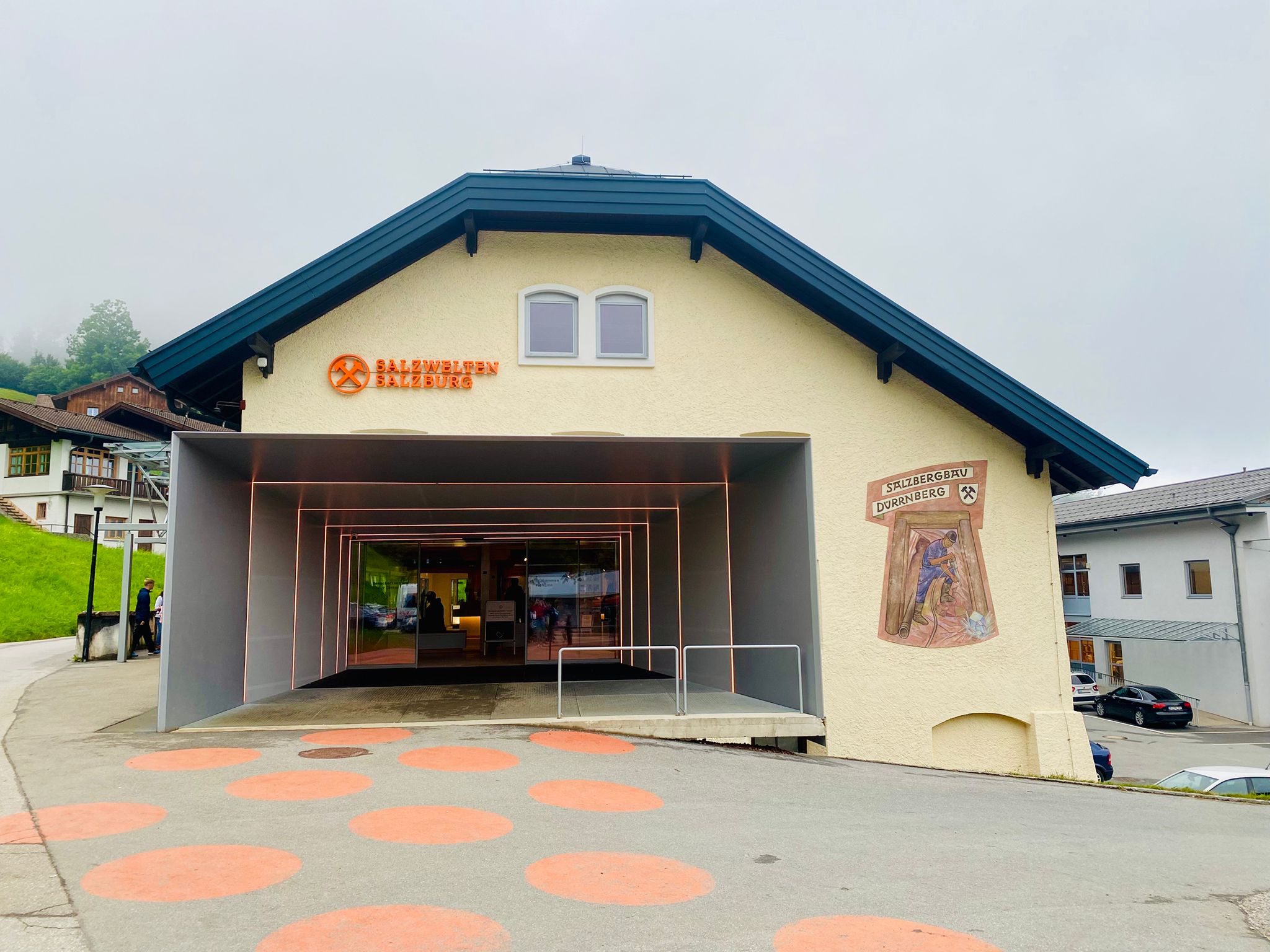 Salzwelten Hallein: Unterirdisch Rutschen, Boot fahren, Staunen! - Hallein